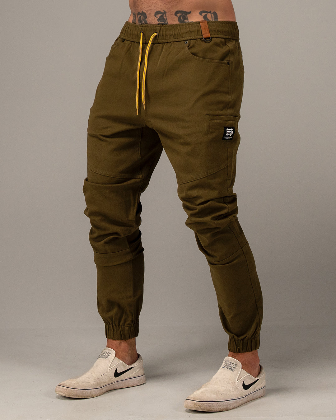 GOAT JOGGER - OLIVE – FLAG NOR FAIL