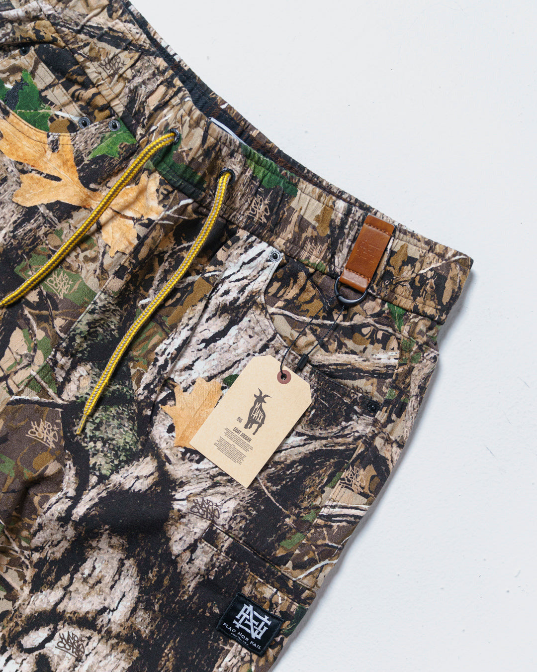 GOAT JOGGER - WOODLAND CAMO – FLAG NOR FAIL