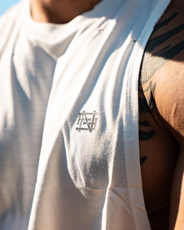 MOTO DISTRESSED BRO TANK BUNDLE – FLAG NOR FAIL